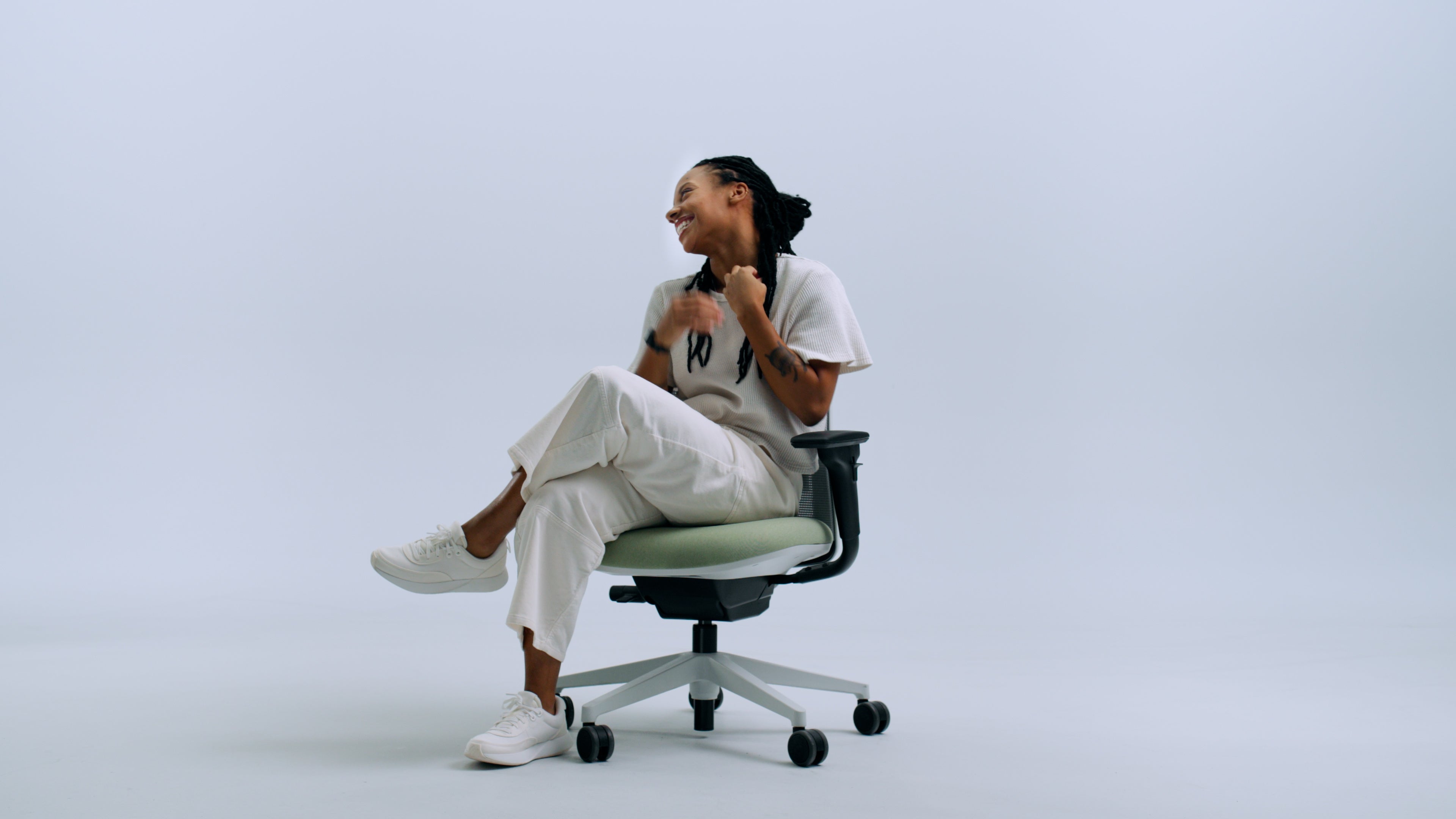 AMQ Office Furniture Solutions | Sustainable & Affordable